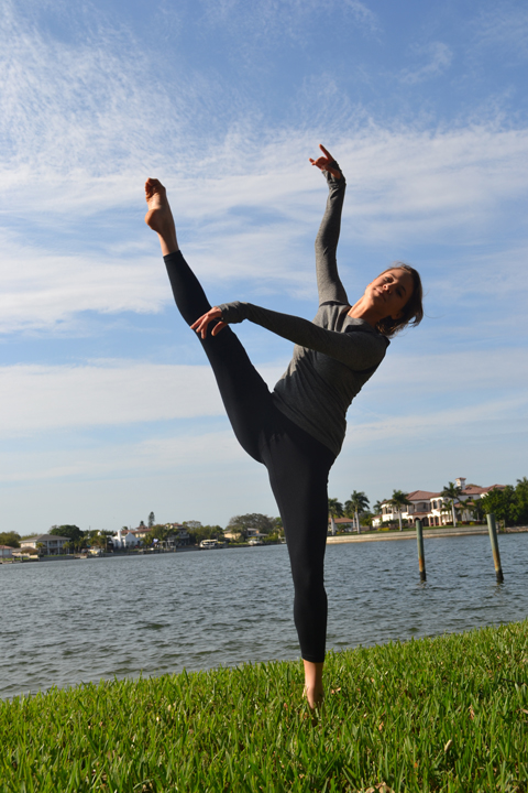 Fit Fashionistas In Action: Ellie Review – Kirsten Captures